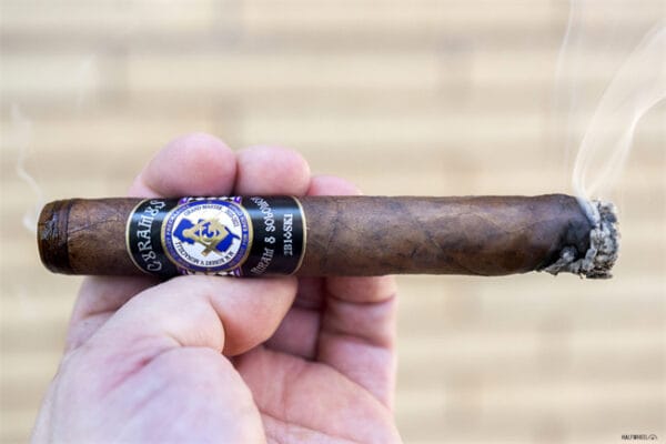 Hiram & Solomon Cigars -The Freemason Cigars – Plush Cigar