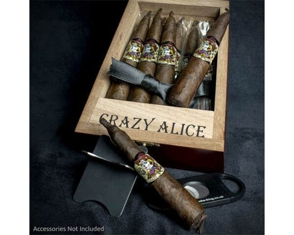 Crazy Alice Cigar Review 2026 - Plush Cigar